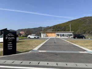 【Fam-oshima-（ファムオシマ）】ランチにパンにスイーツ！新鮮野菜まで並ぶ食の複合店舗！(熊本市小島) | ランチしましょ♪vol.2